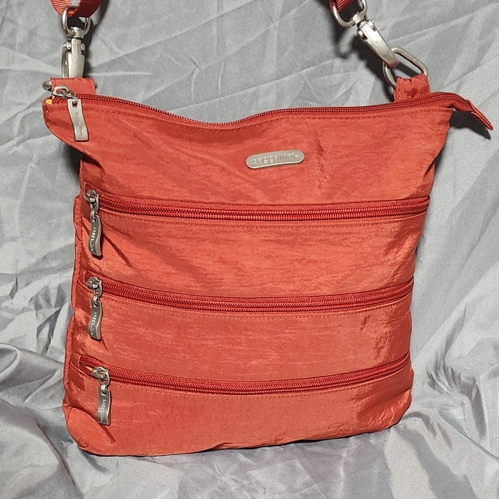 Baggallini Big Zipper Bagg Crossbody With Rfid - Oran… - Gem